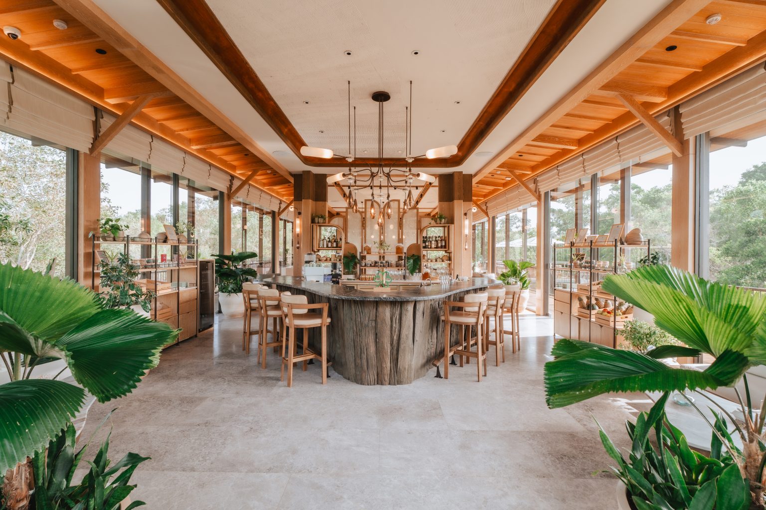 JAMPA - Trisara Phuket